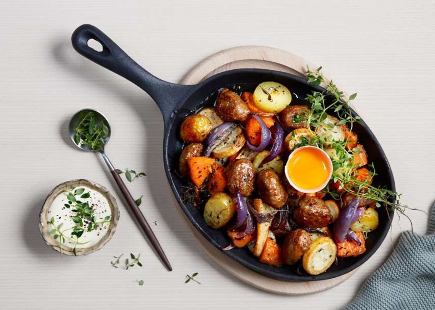 Gilde | Pytt i panne med kjøttboller