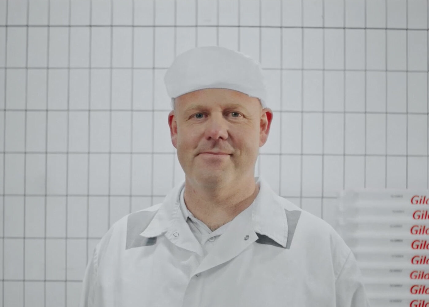 Slik lager vi pølsene våre | Gilde